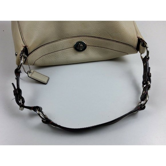 Coach | Bags | Coach 8a39 Chelsea Pebbled Leather Turnlock Hobo Beige ...